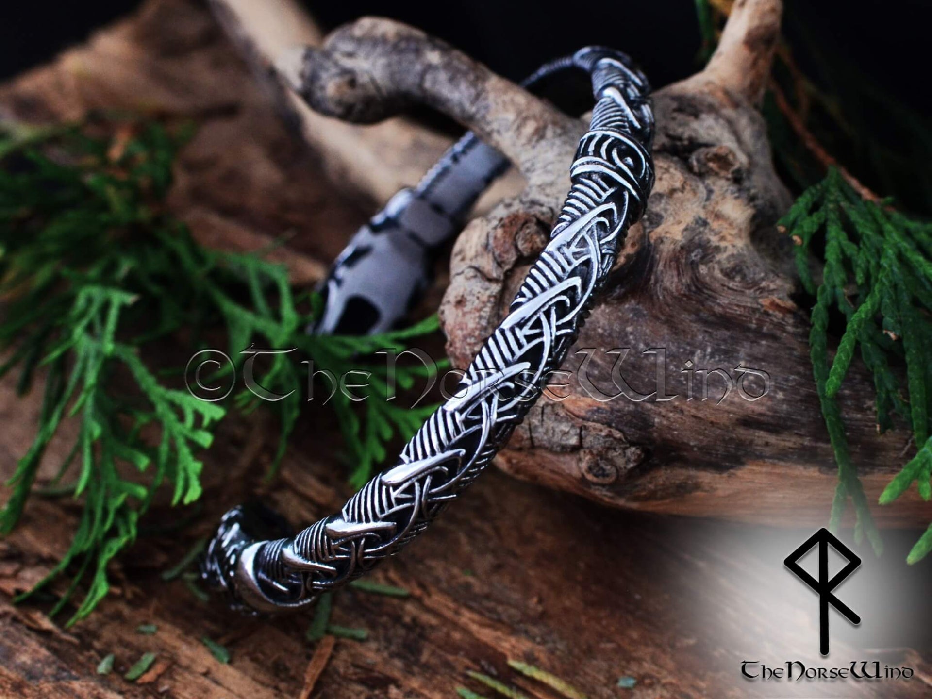 Viking Dragon Head Bracelet – Nidhogg Dragon Arm Ring for Men | The ...